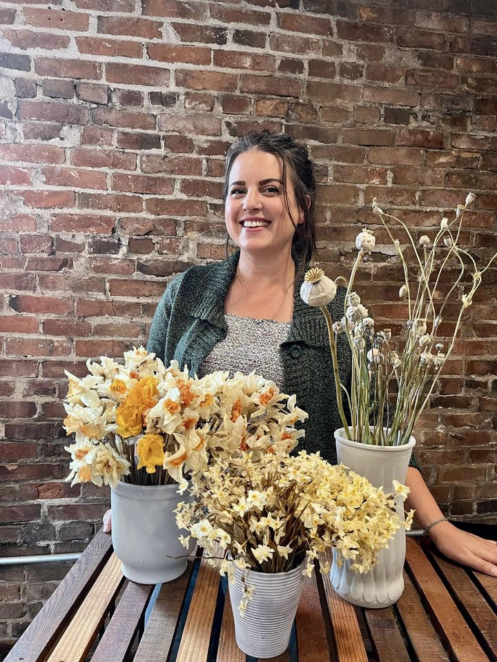 About – Midnight Daisy Flower Farm